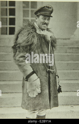 Roscoe Turner was a pioneering American aviator known for his ...