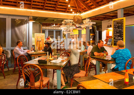 Bahamas, Eleuthera Island, The Tippy's Restaurant Stock Photo - Alamy