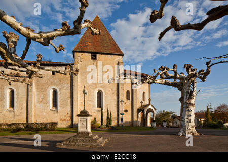 France, Landes, Beylongue, church Stock Photo - Alamy