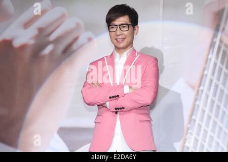 Taipei. 18th June, 2014. Singer Victor Wong promotes his new album in ...