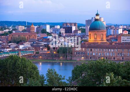 France, South-West of France, Toulouse, Lock on the Garonne Stock Photo ...