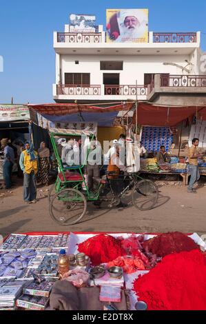 Tricycle rickshaw in Mathura, Uttar Pradesh, India, Asia Stock Photo ...