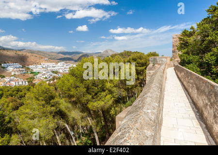 Gibralfaro castle (Castillo de Gibralfaro) with view over the coast ...