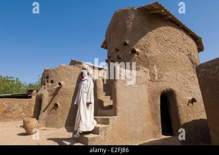 Chad, Sahel, Gaoui, adobe palcxe of the Sao sultan Stock Photo - Alamy