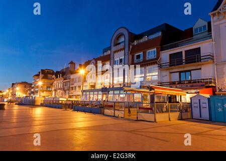 Seafront of Wimereux (Cote d'Opale-Pas de Calais-France Stock Photo - Alamy