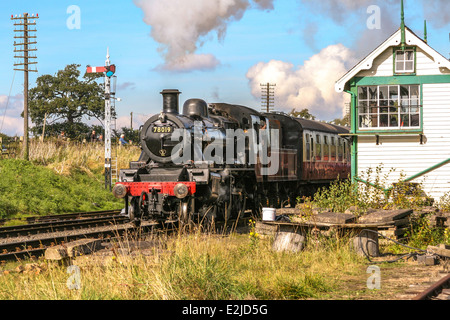 78019 steam locomotive at great central railway Loughborough ...