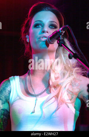 New Zealand singer-songwriter Gin Wigmore is a guest on Today FM's Tony ...