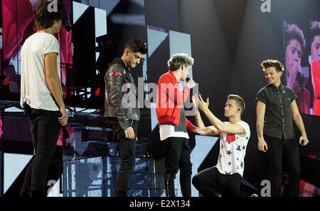 One Direction performs live at Manchester Arena Featuring: Harry Styles ...