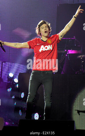One Direction performs live at Manchester Arena Featuring: Harry Styles ...