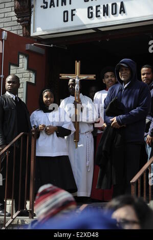Funeral for slain teen Kimani Gray held at St. Catherine of Genoa ...