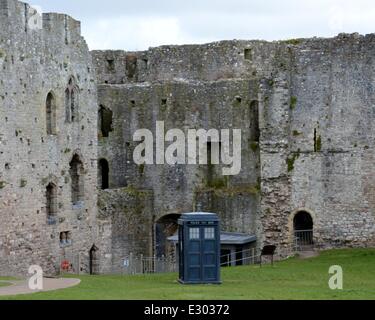 Doctor Who cast filming on location for the 50th anniversary of the BBC ...