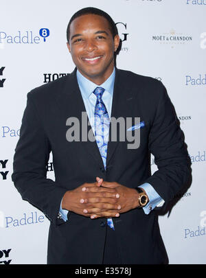 Auctioneer Alexander Gilkes, Haute Living, Paddle8 and Dr. Lee Gause ...