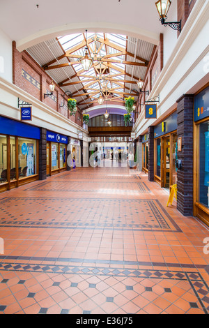 Shops in Llandudno Stock Photo - Alamy