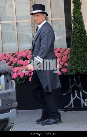 Doormen at Claridges and the Dorchester Hotels are having to endure the ...