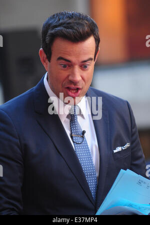 Carson Daly appears as a guest co-host on the 'Today' show Featuring ...