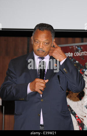 Reverend Jesse Jackson visits the New Library of Birmingham Featuring ...