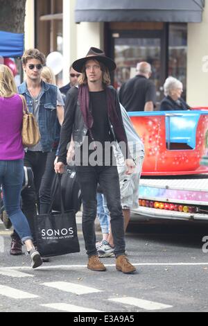 The Primrose Hill set was in full force at Primrose Hill Festival ...