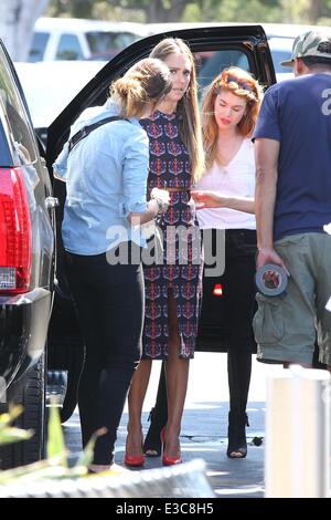 Jessica Alba at EXTRA at Universal City Walk Featuring: Jessica Alba ...