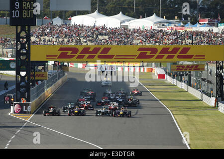 Formula One 2013 Japanese Grand Prix - Race Featuring: Sebastian Vettel ...