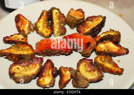 Plate of sea violets (also known as sea figs Stock Photo - Alamy