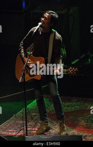 Americain Band from Utah Joshua James supporting The Temperance ...