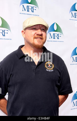 Celebrity Golf Tournament event to benefit the Melanoma Research ...