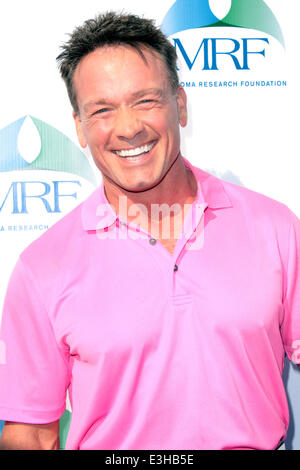 Rick Ravanello Melanoma Research Foundation Celebrity Golf Classic held ...