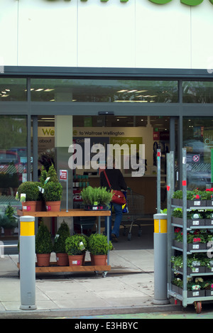Waitrose, Wellington Somerset with shoppers Stock Photo - Alamy