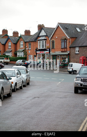 Silverton, Devon - Spar shop and Post Office with Old st Stock Photo ...