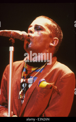 IAN DURY AND THE BLOCKHEADS English rock group about 1980. Photo van ...