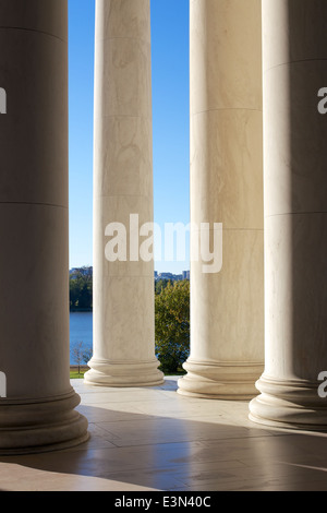 Tall White Columns Washington Monument Capitol Hill Lincoln Memorial ...