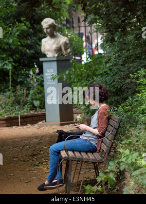 Gordon Square Garden in Bloomsbury, an intellectual and literary hub in ...