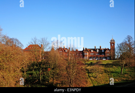 HM Prison Norwich is a Category B/C multi-functional prison for adult ...