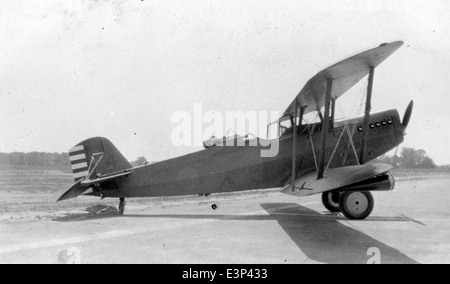 The Douglas O-2H was a reconnaissance aircraft used by the U.S. Army ...
