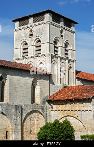 Abbaye de Chancelade, Chancelade, Perigord, Dordogne, France Stock ...