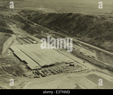 Rose Canyon : Consolidated/Convair Aircraft Factory San Diego Stock ...