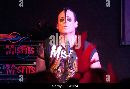 Singer Jerry Only (Gerrard Caiafa) performing with The Misfits ...