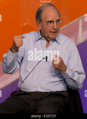 Senate Majority leader George Mitchell of Maine, along with Rep. Nancy ...