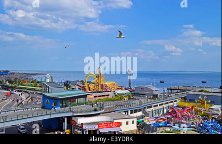 Aerial view showing Southend Pier, Southend-on-Sea, Essex, England ...