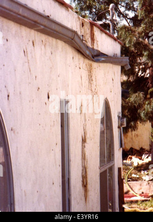 A Pacific Southwest Airlines Boeing 727-214 aircraft, tail number ...
