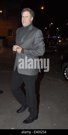The cast of Anchorman 2 leaving Toners pub after popping in for a ...