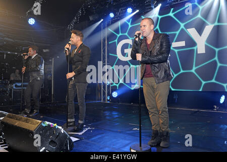 Boy Band 911 perform live on stage at G-A-Y Featuring: Simon 'Spike ...