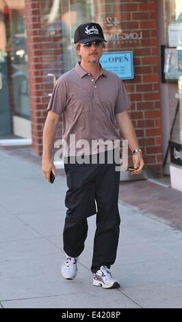 David Spade wears a Jumbos Clown Room hat that is a Dive Bar Stripper ...