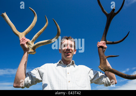 Ancient antlers from long extinct deer revealed by coastal erosion on ...