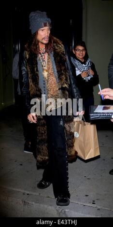 Steven Tyler spotted leaving Craig's restaurant in West Hollywood ...