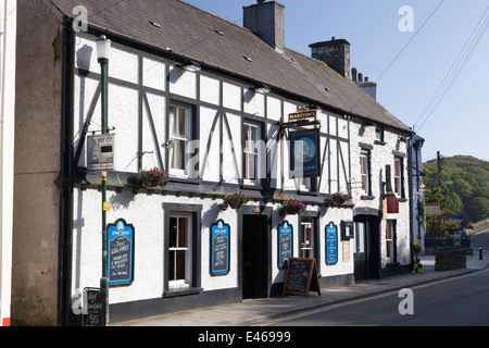 Wales, Pembrokeshire, Solva, The Ship, pub, bar, B&B, cafe Stock Photo ...