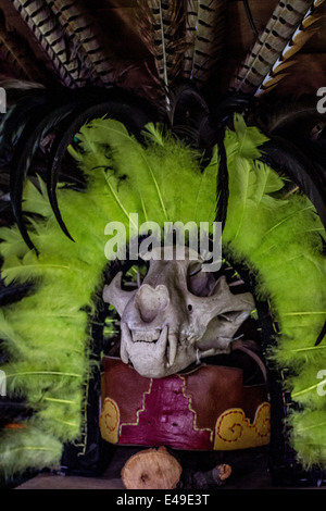 Aztec god from old Mexican money Stock Photo - Alamy