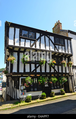 Ancient medieval English Inn, or pub, half-timbered black and white ...