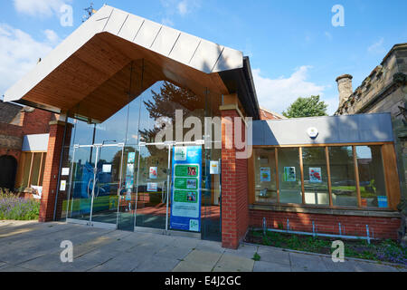 St Nicolas Parish Church Nuneaton Warwickshire Stock Photo - Alamy