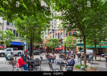 Pittsburgh Pennsylvania PA the Market Square downtown area of ...